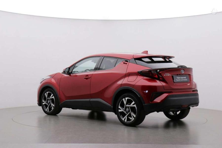 Красный Тойота C-HR 2023 в Вильнюс, объемом двигателя 1.80 л и пробегом 62 тыс. км за 26500 €, фото 19 на AUTOMOTO.COM.LV