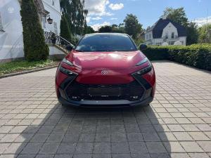 Sarkans Toyota C-HR 2024 Kauņa, ar dzinēja tilpumu 1.99 L un nobraukumu 28 tūkst. km par 33900 €, foto 4 vietnē AUTOMOTO.COM.LV