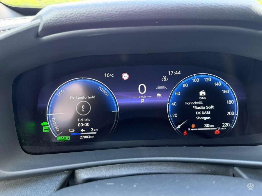 Sarkans Toyota C-HR 2024 Kauņa, ar dzinēja tilpumu 1.99 L un nobraukumu 28 tūkst. km par 33900 €, foto 14 vietnē AUTOMOTO.COM.LV