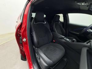 Красный Тойота C-HR 2024 в Паневежис, объемом двигателя 1.99 л и пробегом 17 тыс. км за 36990 €, фото 19 на AUTOMOTO.COM.LV