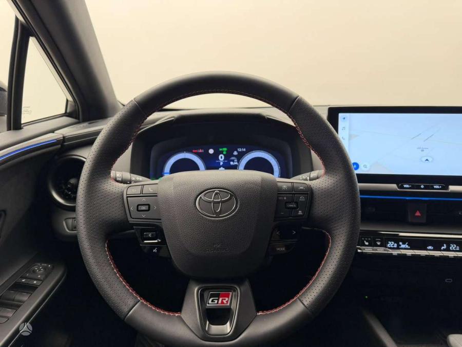 Красный Тойота C-HR 2024 в Паневежис, объемом двигателя 1.99 л и пробегом 17 тыс. км за 36990 €, фото 22 на AUTOMOTO.COM.LV