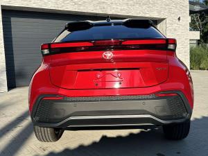 Красный Тойота C-HR 2025 в Вильнюс, объемом двигателя 1.80 л и пробегом 13 тыс. км за 29800 €, фото 7 на AUTOMOTO.COM.LV