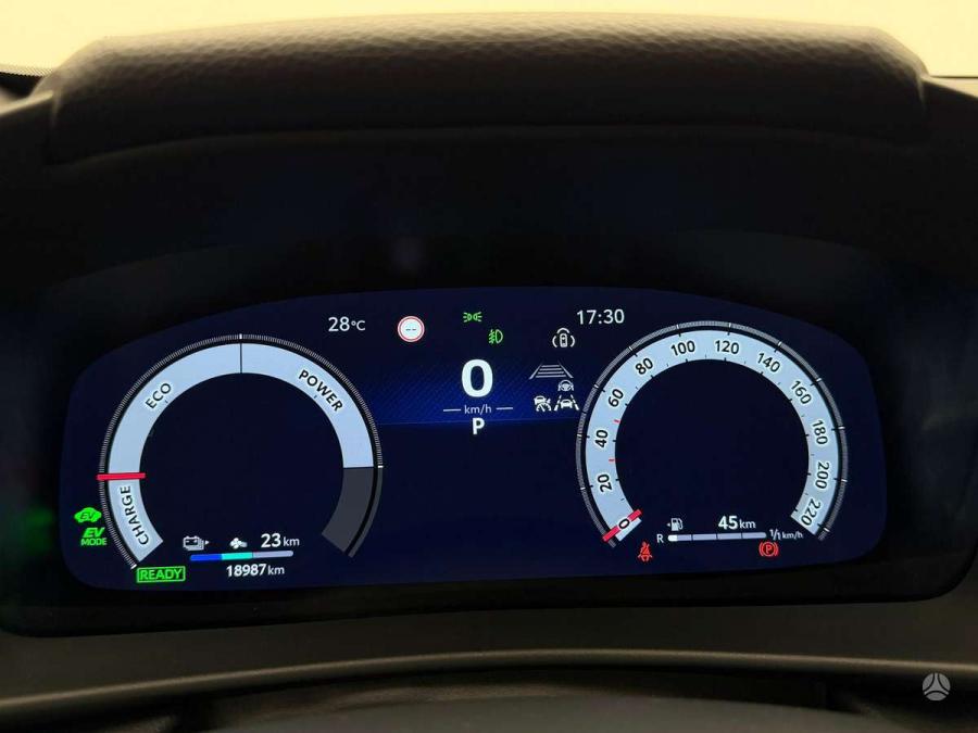 Red Toyota C-HR 2025 in Panevezys, with an engine capacity of 1.99 L and mileage of 19 thousand km for 36990 €, photo 32 on AUTOMOTO.COM.LV