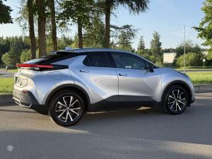 Красный Тойота C-HR 2025 в Паневежис, объемом двигателя 1.99 л и пробегом 22 тыс. км за 29500 €, фото 19 на AUTOMOTO.COM.LV