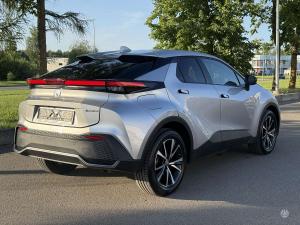 Красный Тойота C-HR 2025 в Паневежис, объемом двигателя 1.99 л и пробегом 22 тыс. км за 29500 €, фото 21 на AUTOMOTO.COM.LV
