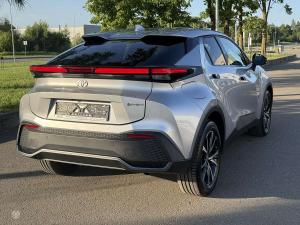 Красный Тойота C-HR 2025 в Паневежис, объемом двигателя 1.99 л и пробегом 22 тыс. км за 29500 €, фото 22 на AUTOMOTO.COM.LV
