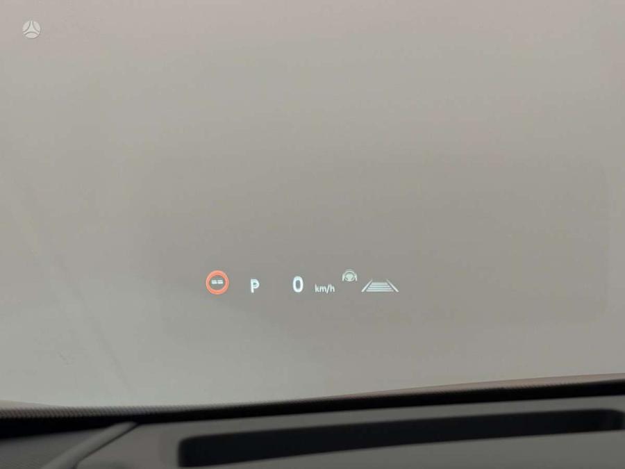 Sarkans Toyota C-HR 2025 Panevēža, ar dzinēja tilpumu 1.99 L un nobraukumu 6 tūkst. km par 37490 €, foto 31 vietnē AUTOMOTO.COM.LV