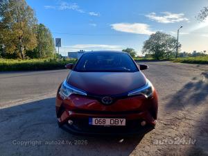 Sarkans Toyota C-HR 2019 Tallina, ar dzinēja tilpumu 1.80 L un nobraukumu 53 tūkst. km par 18700 €, foto 3 vietnē AUTOMOTO.COM.LV