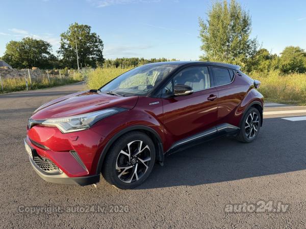 Red Toyota C-HR 2019 in Keila, with an engine capacity of 1.80 L and mileage of 114 thousand km for 19900 €, photo 5 on AUTOMOTO.COM.LV