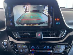 Красный Тойота C-HR 2019 в Таллин, объемом двигателя 1.20 л и пробегом 95 тыс. км за 15990 €, фото 15 на AUTOMOTO.COM.LV