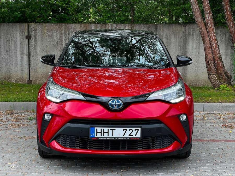 Sarkans Toyota C-HR 2020 Šauļi, ar dzinēja tilpumu 1.80 L un nobraukumu 26 tūkst. km par 21990 €, foto 6 vietnē AUTOMOTO.COM.LV