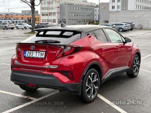 Sarkans Toyota C-HR 2020 Tallina, ar dzinēja tilpumu 1.80 L un nobraukumu 66 tūkst. km par 22897 €, foto 6 vietnē AUTOMOTO.COM.LV