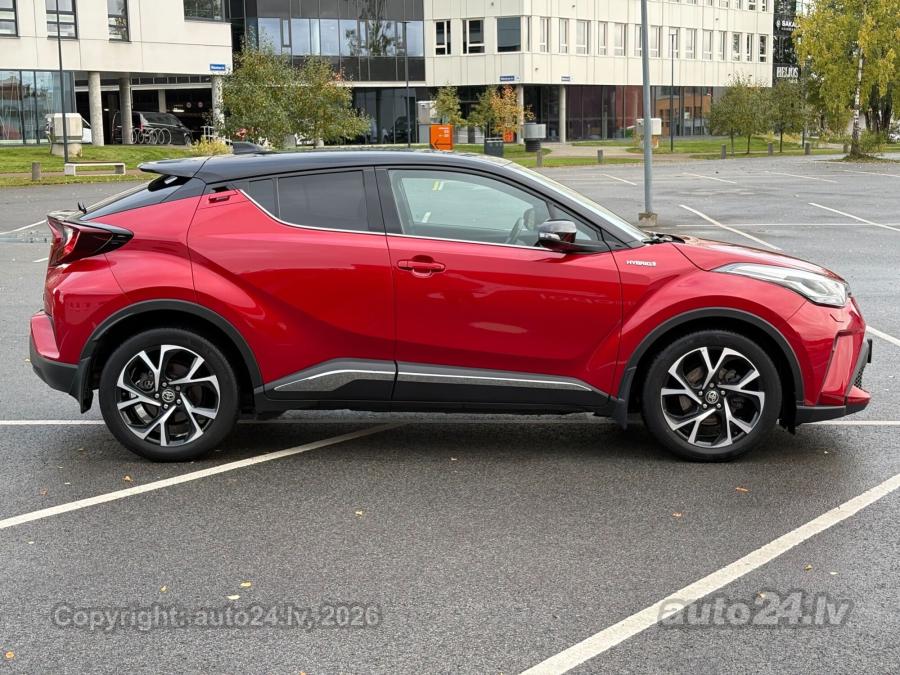 Sarkans Toyota C-HR 2020 Tallina, ar dzinēja tilpumu 1.80 L un nobraukumu 66 tūkst. km par 22897 €, foto 7 vietnē AUTOMOTO.COM.LV
