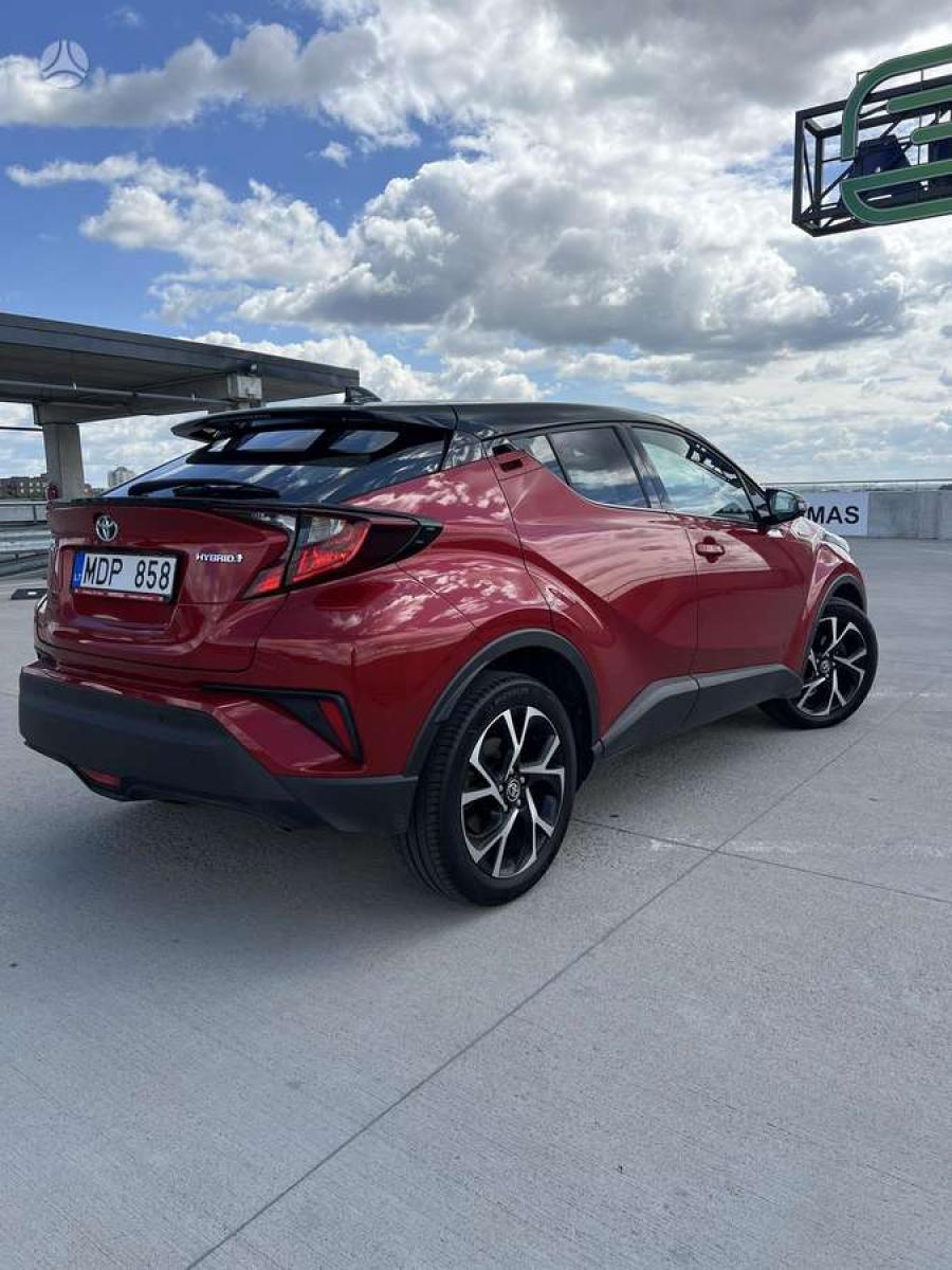 Sarkans Toyota C-HR 2021 Viļņa, ar dzinēja tilpumu 1.80 L un nobraukumu 128 tūkst. km par 21000 €, foto 5 vietnē AUTOMOTO.COM.LV