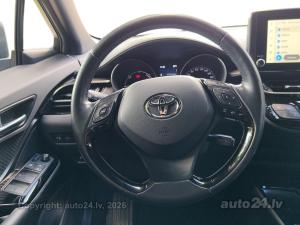 Sarkans Toyota C-HR 2022 Tallina, ar dzinēja tilpumu 1.80 L un nobraukumu 45 tūkst. km par 22995 €, foto 10 vietnē AUTOMOTO.COM.LV
