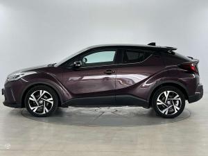 Sarkans Toyota C-HR 2022 Viļņa, ar dzinēja tilpumu 1.80 L un nobraukumu 144 tūkst. km par 21900 €, foto 4 vietnē AUTOMOTO.COM.LV