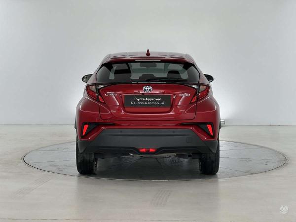 Sarkans Toyota C-HR 2023 Viļņa, ar dzinēja tilpumu 1.80 L un nobraukumu 94 tūkst. km par 23900 €, foto 4 vietnē AUTOMOTO.COM.LV