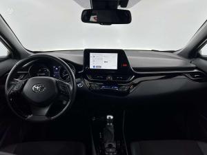 Красный Тойота C-HR 2023 в Вильнюс, объемом двигателя 1.80 л и пробегом 94 тыс. км за 23900 €, фото 9 на AUTOMOTO.COM.LV