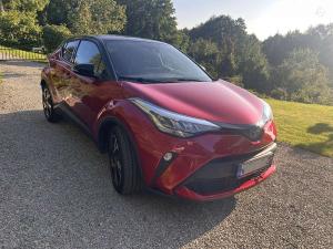 Красный Тойота C-HR 2023 в Вильнюс, объемом двигателя 1.99 л и пробегом 67 тыс. км за 24000 €, фото 6 на AUTOMOTO.COM.LV