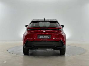 Красный Тойота C-HR 2025 в Вильнюс, объемом двигателя 1.99 л и пробегом 20 тыс. км за 39900 €, фото 5 на AUTOMOTO.COM.LV