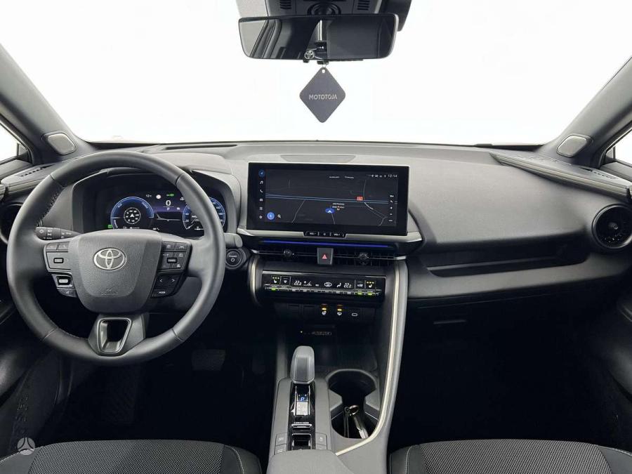 Красный Тойота C-HR 2025 в Вильнюс, объемом двигателя 1.99 л и пробегом 20 тыс. км за 39900 €, фото 9 на AUTOMOTO.COM.LV