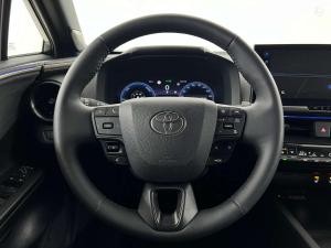 Красный Тойота C-HR 2025 в Вильнюс, объемом двигателя 1.99 л и пробегом 20 тыс. км за 39900 €, фото 13 на AUTOMOTO.COM.LV
