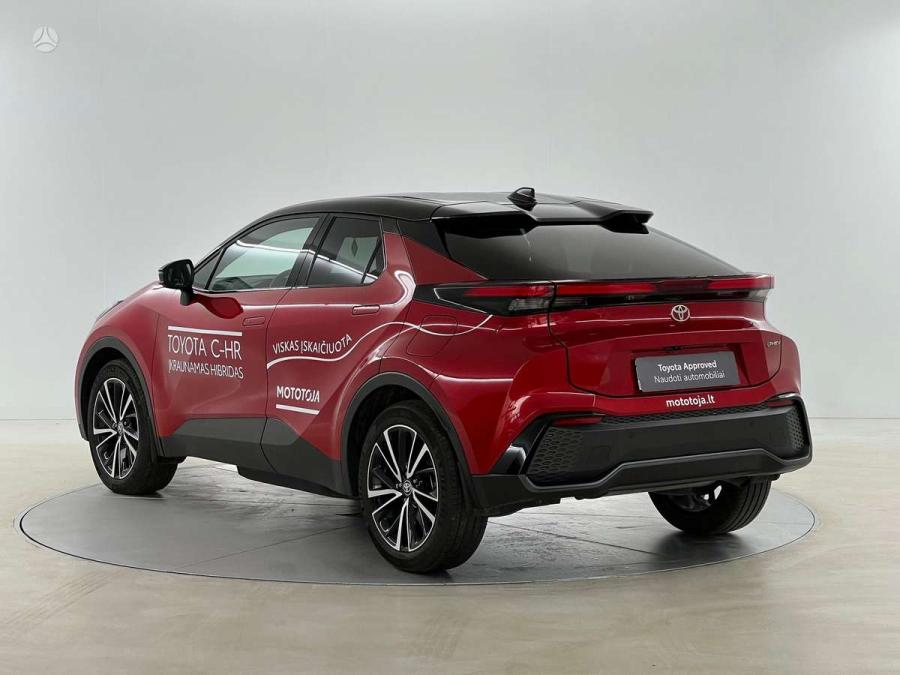 Красный Тойота C-HR 2025 в Вильнюс, объемом двигателя 1.99 л и пробегом 20 тыс. км за 39900 €, фото 18 на AUTOMOTO.COM.LV