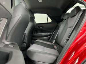 Красный Тойота C-HR 2025 в Вильнюс, объемом двигателя 1.99 л и пробегом 20 тыс. км за 39900 €, фото 20 на AUTOMOTO.COM.LV