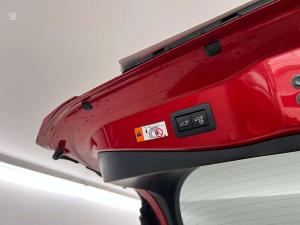 Красный Тойота C-HR 2025 в Вильнюс, объемом двигателя 1.99 л и пробегом 20 тыс. км за 39900 €, фото 30 на AUTOMOTO.COM.LV