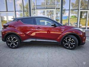 Красный Тойота C-HR 2019 в Вильнюс, объемом двигателя 1.80 л и пробегом 161 тыс. км за 17800 €, фото 6 на AUTOMOTO.COM.LV