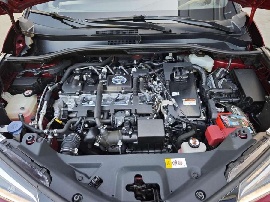 Красный Тойота C-HR 2019 в Вильнюс, объемом двигателя 1.80 л и пробегом 161 тыс. км за 17800 €, фото 33 на AUTOMOTO.COM.LV