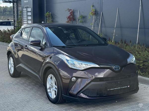 Sarkans Toyota C-HR 2022 Viļņa, ar dzinēja tilpumu 1.80 L un nobraukumu 146 tūkst. km par 20900 €, foto 6 vietnē AUTOMOTO.COM.LV