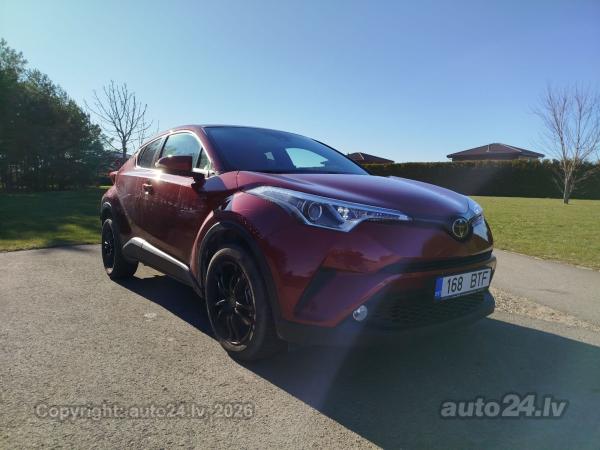 Red Toyota C-HR 2018 in Tallinn, with an engine capacity of 0.00 L and mileage of 53 thousand km for 14900 €, photo 3 on AUTOMOTO.COM.LV