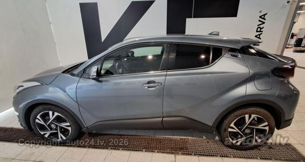 Toyota C-HR 2023 Narva, ar dzinēja tilpumu 1.80 L un nobraukumu 51 tūkst. km par 22790 €, foto 3 vietnē AUTOMOTO.COM.LV