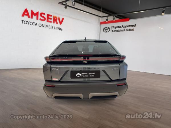 Тойота C-HR 2026 в Пярну, объемом двигателя 0.00 л и пробегом 8 тыс. км за 44500 €, фото 4 на AUTOMOTO.COM.LV