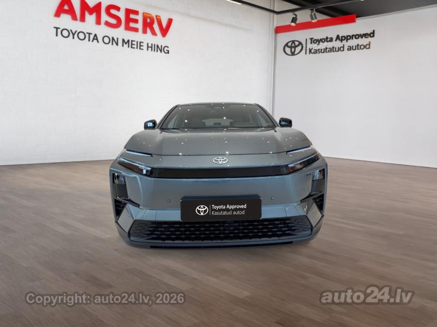 Toyota C-HR 2026 in Parnu, with an engine capacity of 0.00 L and mileage of 8 thousand km for 44500 €, photo 6 on AUTOMOTO.COM.LV