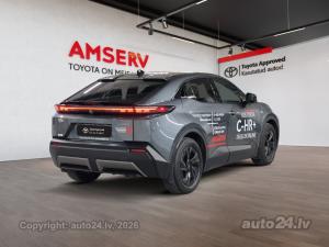 Toyota C-HR 2026 Tallina, ar dzinēja tilpumu 0.00 L un nobraukumu 13 tūkst. km par 44490 €, foto 3 vietnē AUTOMOTO.COM.LV
