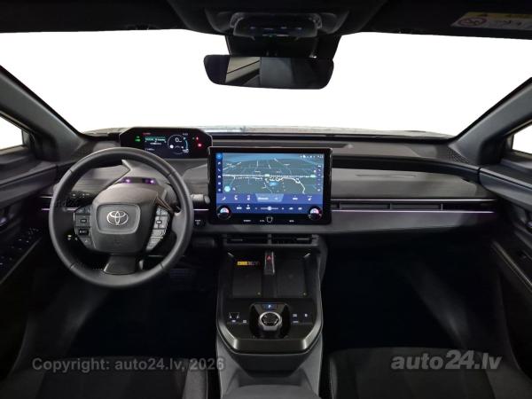 Toyota C-HR 2026 in Tallinn, with an engine capacity of 0.00 L and mileage of 13 thousand km for 44490 €, photo 9 on AUTOMOTO.COM.LV