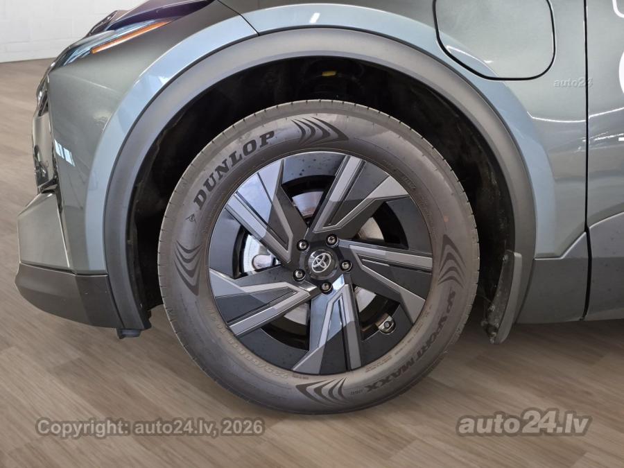 Toyota C-HR 2026 Tallina, ar dzinēja tilpumu 0.00 L un nobraukumu 13 tūkst. km par 44490 €, foto 16 vietnē AUTOMOTO.COM.LV