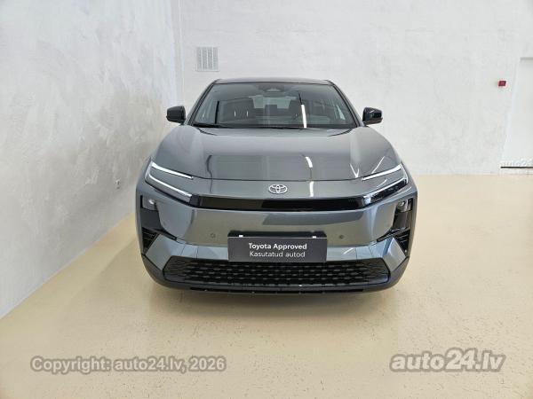 Toyota C-HR 2026 in Rakvere, with an engine capacity of 0.00 L and mileage of 14 thousand km for 44490 €, photo 5 on AUTOMOTO.COM.LV
