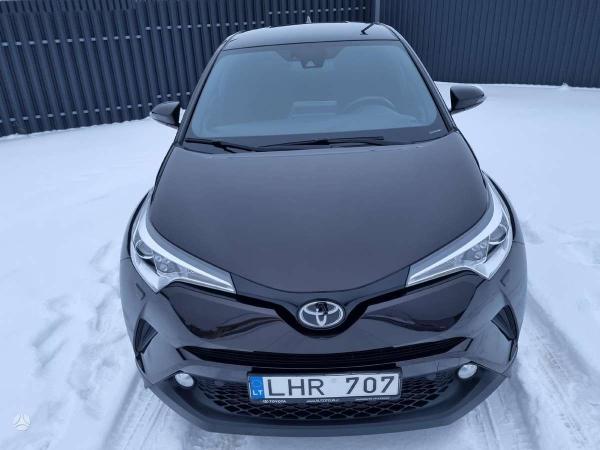 Violets Toyota C-HR 2019 Alīta, ar dzinēja tilpumu 1.20 L un nobraukumu 88 tūkst. km par 11500 €, foto 5 vietnē AUTOMOTO.COM.LV