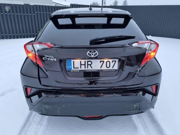 Violets Toyota C-HR 2019 Alīta, ar dzinēja tilpumu 1.20 L un nobraukumu 88 tūkst. km par 11500 €, foto 9 vietnē AUTOMOTO.COM.LV