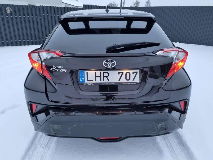 Violets Toyota C-HR 2019 Alīta, ar dzinēja tilpumu 1.20 L un nobraukumu 88 tūkst. km par 11500 €, foto 9 vietnē AUTOMOTO.COM.LV