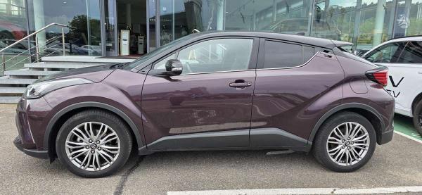 Violet Toyota C-HR 2022 in Vilnius, with an engine capacity of 1.99 L and mileage of 95 thousand km for 21999 €, photo 6 on AUTOMOTO.COM.LV