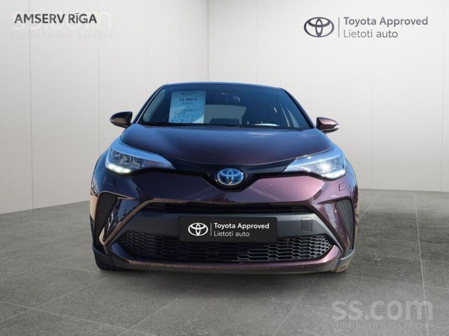 Violets Toyota C-HR 2022 Rīga, ar dzinēja tilpumu 1.80 L un nobraukumu 80 tūkst. km par 20900 €, foto 6 vietnē AUTOMOTO.COM.LV