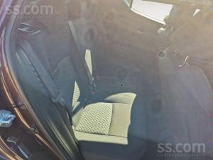 Violets Toyota C-HR 2022 Rīga, ar dzinēja tilpumu 1.80 L un nobraukumu 80 tūkst. km par 20900 €, foto 8 vietnē AUTOMOTO.COM.LV