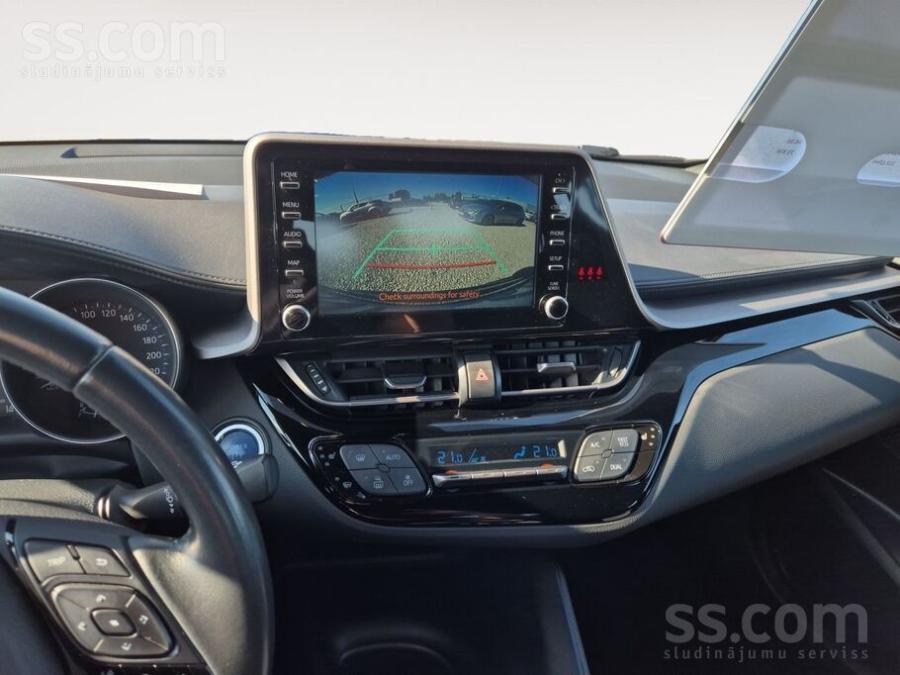 Violets Toyota C-HR 2022 Rīga, ar dzinēja tilpumu 1.80 L un nobraukumu 80 tūkst. km par 20900 €, foto 15 vietnē AUTOMOTO.COM.LV