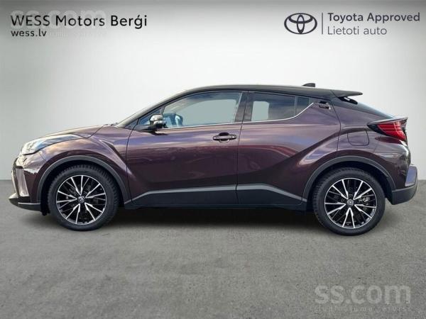 Violet Toyota C-HR 2023 in Riga, with an engine capacity of 1.80 L and mileage of 20 thousand km for 30990 €, photo 3 on AUTOMOTO.COM.LV