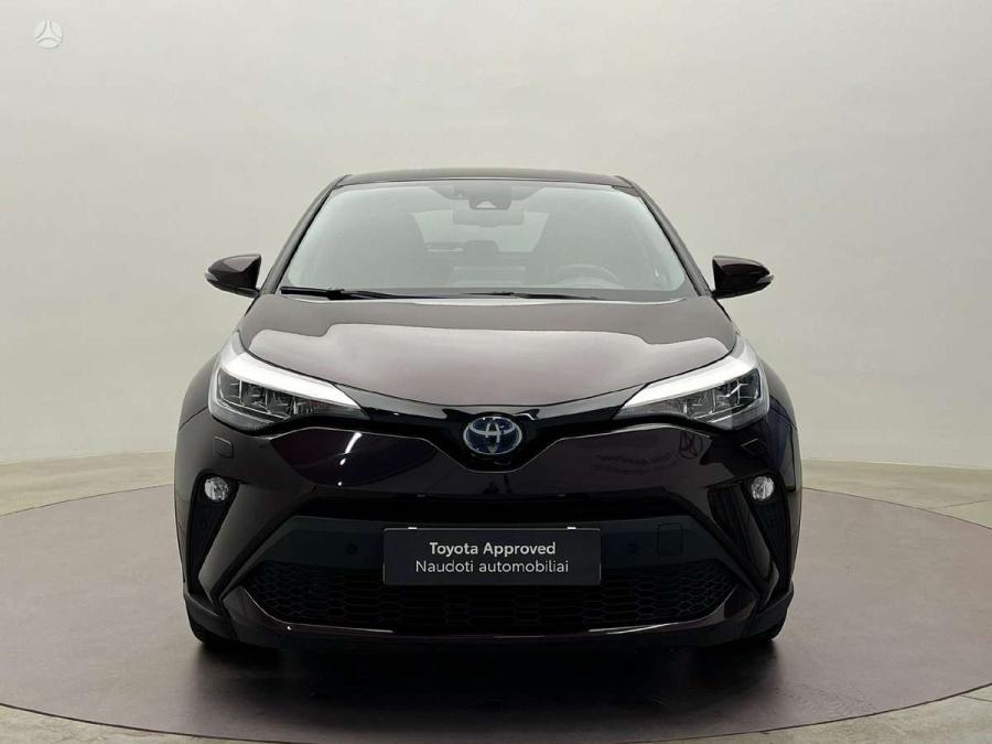 Violets Toyota C-HR 2023 Panevēža, ar dzinēja tilpumu 1.80 L un nobraukumu 51 tūkst. km par 23500 €, foto 2 vietnē AUTOMOTO.COM.LV