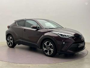 Violets Toyota C-HR 2023 Panevēža, ar dzinēja tilpumu 1.80 L un nobraukumu 51 tūkst. km par 23500 €, foto 3 vietnē AUTOMOTO.COM.LV